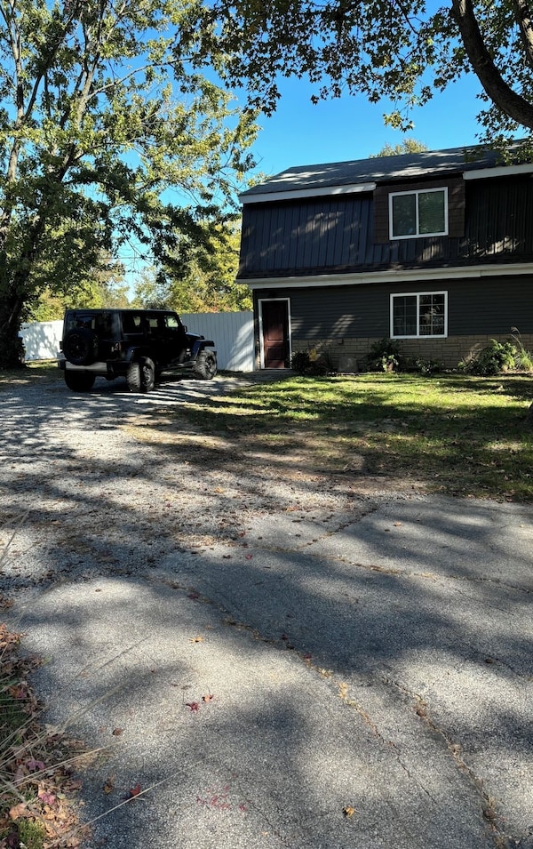 Charming 2-bedroom Apartment Near Rend Lake - Illinois