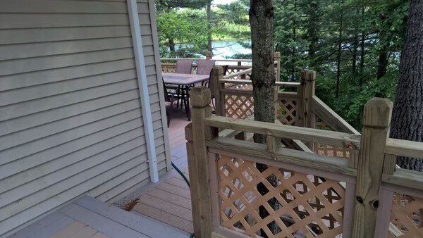 Lakefront Vacation Home 2800 Sq/ft. Includes Kayaks And Canoes - Michigan