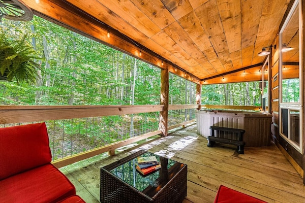 Evergreengrove-spruce 2br/1ba Dog Friendly/hot Tub - Deep Creek Lake, MD