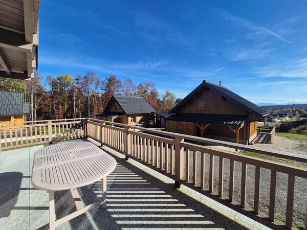 **Chalet D'exception à Louer à La Féclaz  4 Chambres, 10 Couchages - Aix-les-Bains