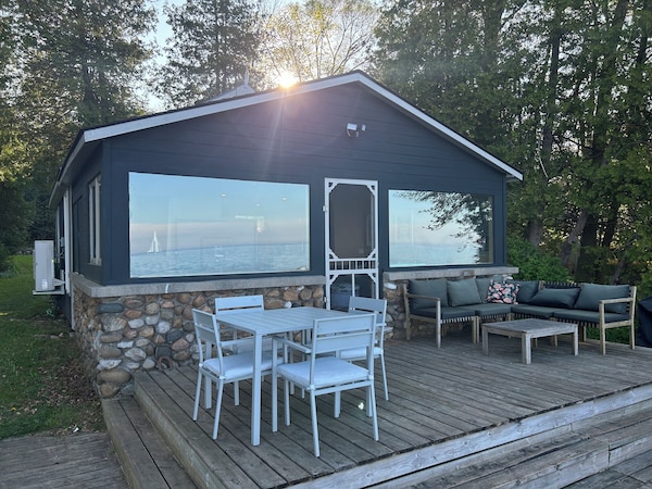 Cozy Cabin On The Shore Of Georgian Bay. Truly A Hidden Gem! - Meaford