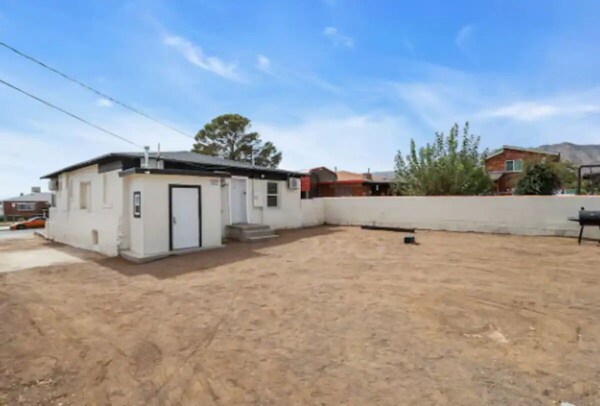 Cozy Stay Near Fort Bliss + Restaurants - エル・パソ, TX
