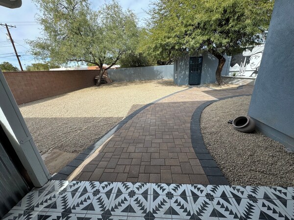 2nd St Gem!  Fully Remodeled Inside And Out! - Catalina Foothills, AZ