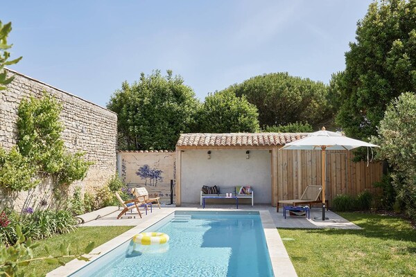 Renovated Village Houses Designed Like A Hotel - Ars-en-Ré