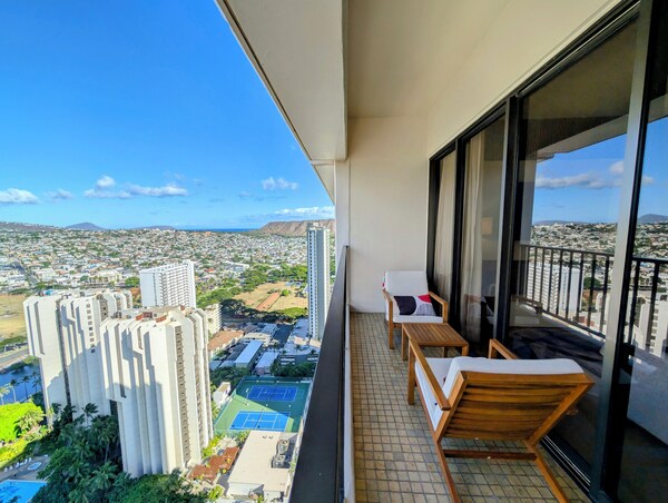 Penthouse 38th Fl, 1-bedroom, Diamond Head View, Free Parking With Wifi, Ac - Kailua, HI