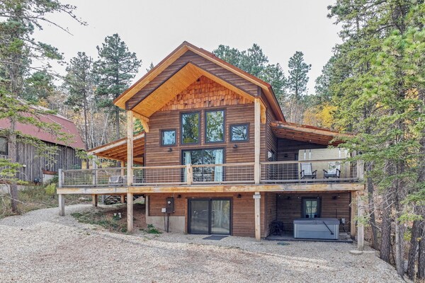 Gold Strike Inn - Dry Sauna, Game Room, Hot Tub And Exercise Room! - Lead