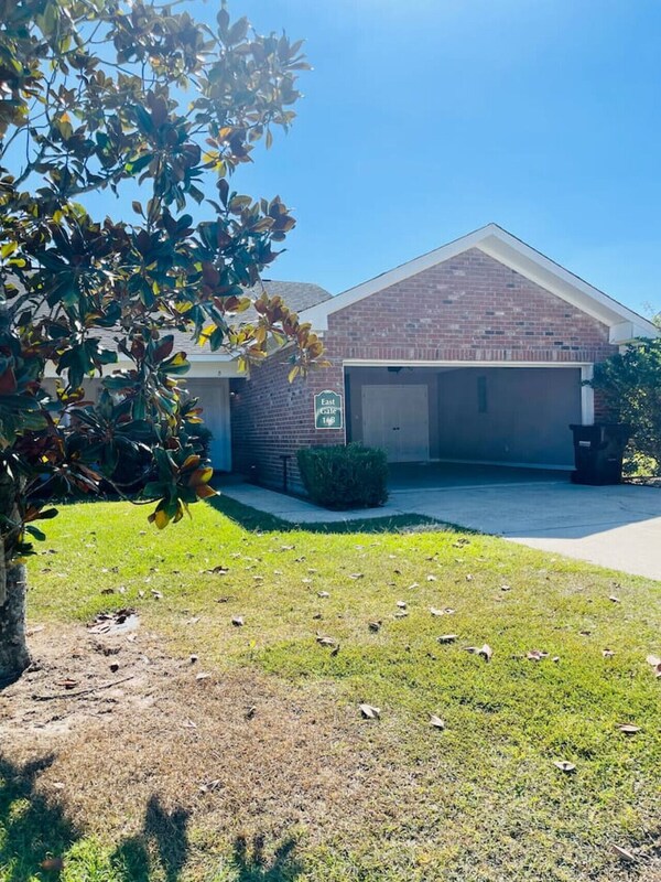 Eastgate 16b Spacious  Comfortable - Hammond, LA