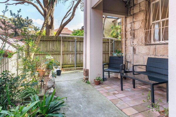 Art Deco 2 Bed Apt Close To Beach & Cbd - Bondi Beach