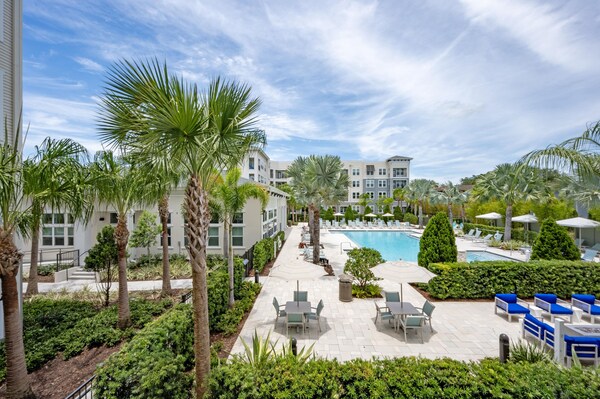 Resort Feel: King Bed-pool-hot Tub-long Stay-pets -Wt2 - Temple Terrace, FL