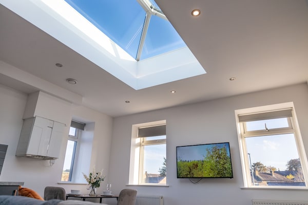 Dealhouse Large 2-bedroom Apartment For 6 Guests - Huddersfield
