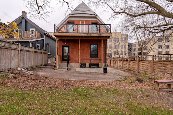 Single Bachelor Unit En-suite Across From Google - Waterloo, Canadá