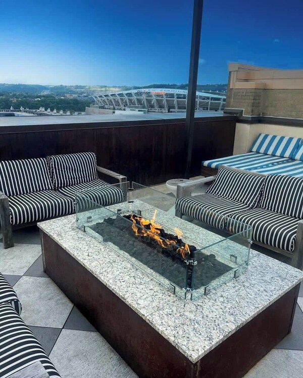 Cbd\/otr Gym, Pool, Rooftop, 5 Min Walk To Stadiums - Covington, KY