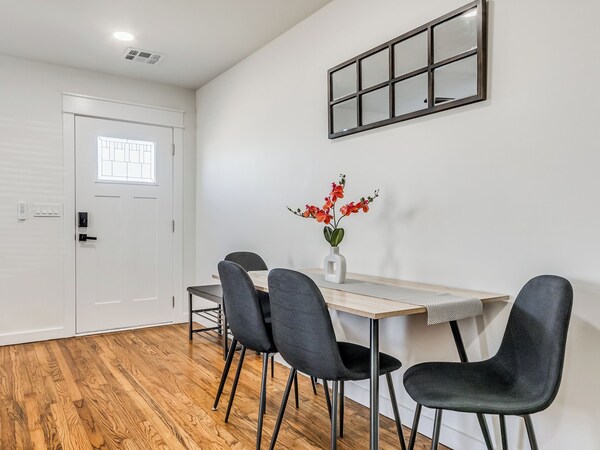 Your Long Stay Downtown Home! - Fully Renovated - Dewey, OK