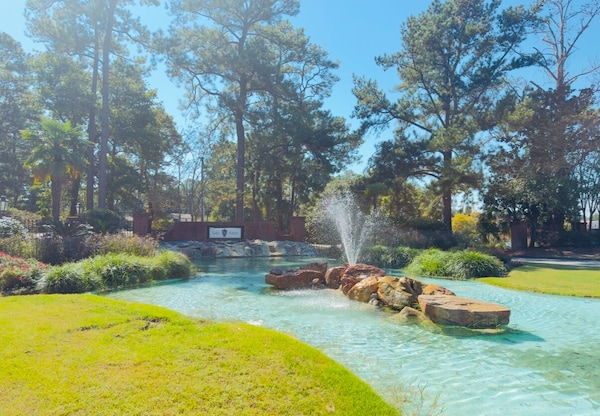 Tee For 2 On The 18th Hole In Daphne! - Meaher State Park, Spanish Fort