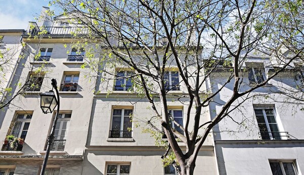 Le Marais - Rue De Bretagne - Parigi