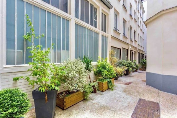 Lovely Appartement- 4p- Montorgueil/ Nazareth - France