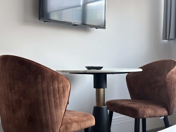 Bright Studio Apartment In Central Hastings - Hastings