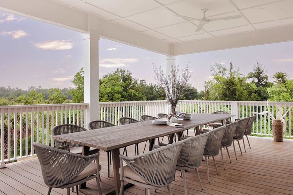 Modern Coastal Home | Heated Pool - Pass Christian, MS