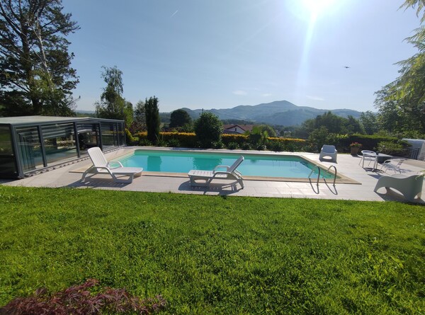 Entre Mer Et Montagne Gîte Classé 3 éToiles De 54m² , Piscine, Jardin - Itxassou