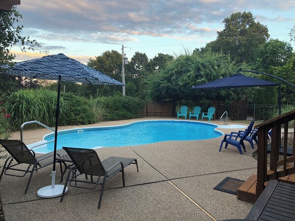 Home With Private Pool And Spa + Near Trails And Lakes - Rogers, AR