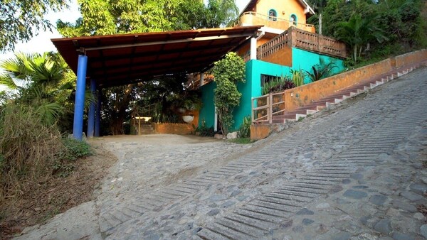 Charming 3b3b Home - The Best View, Great Location, High Speed Wifi, Ac, Netflix - Sayulita