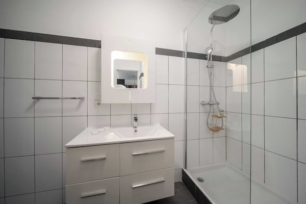 Bellissimo Appartamento Nel Centro Città - 2br/6p - Cannes - Golfe Juan