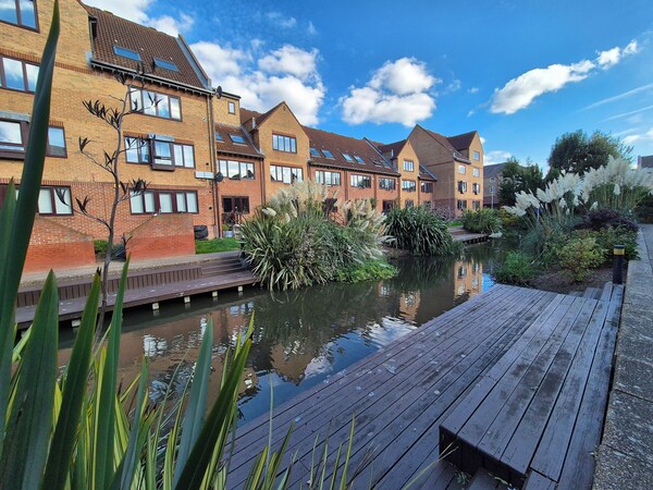 Family-sized Spacious House With En-suite Available And Garden In Canary Wharf - Greenwich