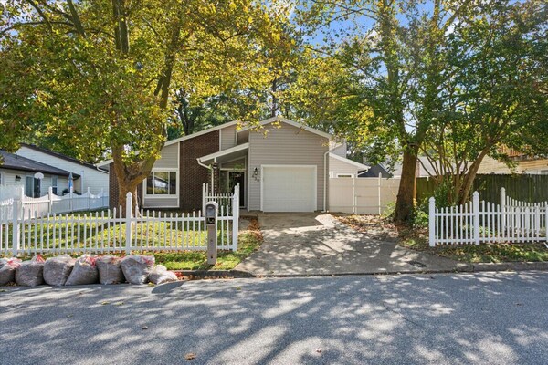 Dog Friendly | Fenced Yard | Central Location - Virginia Beach, VA