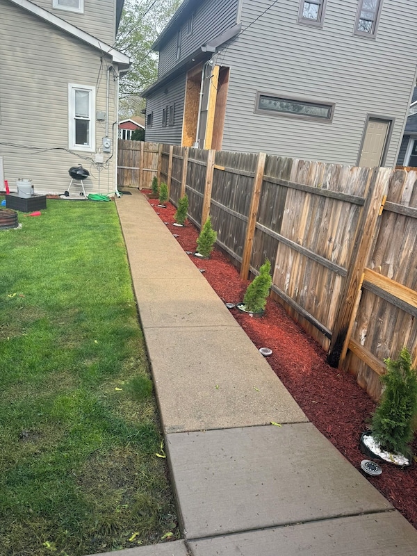 Spacious 4-bedroom House In Fabulous Chicago Back Yard Pond, And Theatre - Hammond, IN