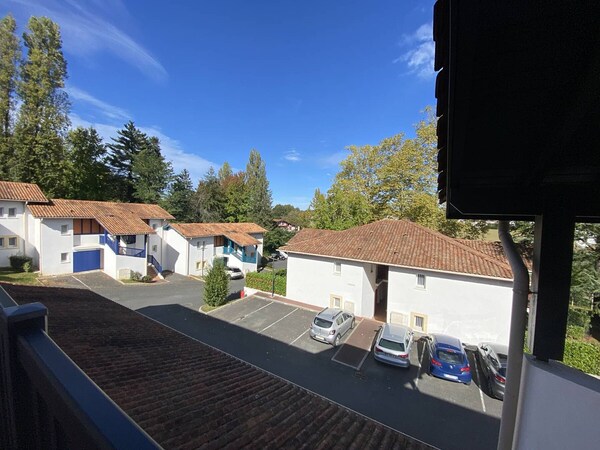 Cambo-les-bains T2 Avec Piscine Et Wifi, Cosy Pour 2 Personnes - Cambo-les-Bains