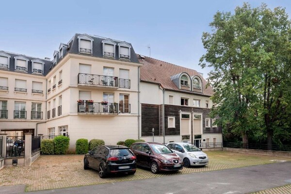 Kota Kalou Joli Apartment - Corbeil-Essonnes