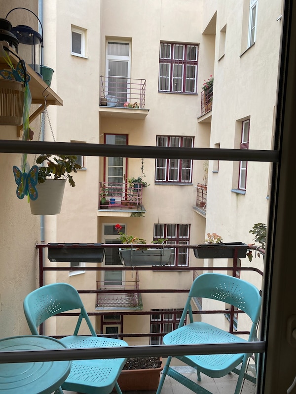 Charming Family Apartment In Welcoming Bratislava With Wifi - Bratislava