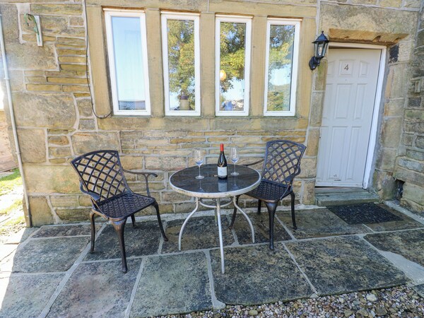 North Ives Cottage, Pet Friendly, With A Garden In Oxenhope - Haworth