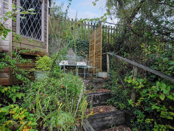 15 The Moors, Pet Friendly, Character Holiday Cottage In Lostwithiel - Lostwithiel