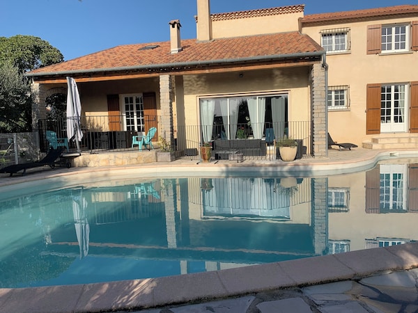 Large 240 M2 House With 15/7 M Swimming Pool - Alès