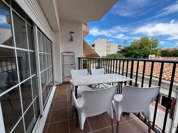 Budha's Apartment, Relax & Confort Center Calafell - Calafell