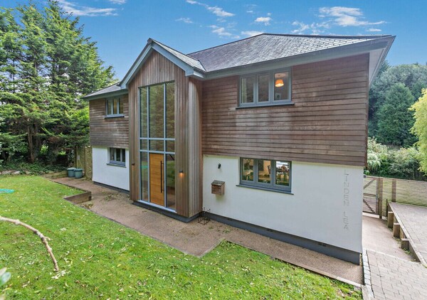 Linden Lea - Four Bedroom House, Sleeps 8 - Port Isaac