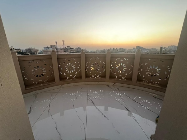 Luxurious 3 Bedrooms With Private Sauna & Jacuzzi In The Prestigious Korba,cairo - Cairo