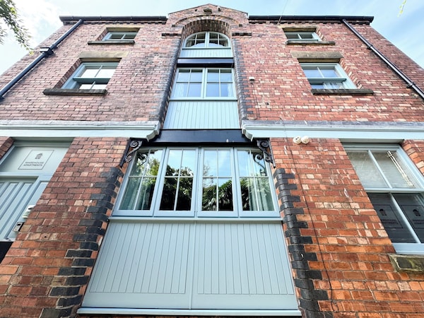 The Warehouse Apartments, 1 - Bed, Sleeps 2, Pets Welcome - Ulverston - Ulverston