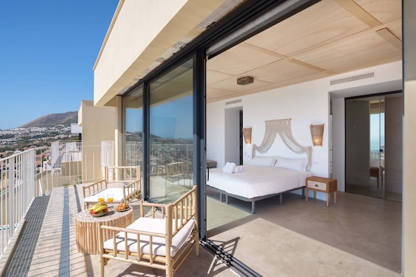 Spacious Villa With Great Views! - Benalmádena
