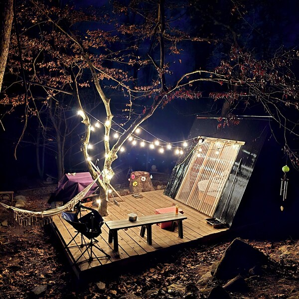 Off Grid Couples Cabin In Southern West Virginia - Charleston, WV