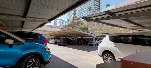 Apartamento Familiar Con Terraza Con Vistas Al Mar En 1a Linea Plaza Poniente Be - Alfaz del Pi