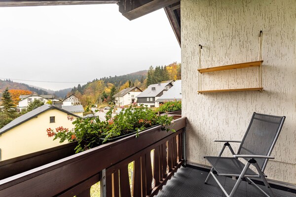 Apartment 'Ferienwohnung 4' With Shared Garden, Balcony And Wi-fi - Willingen