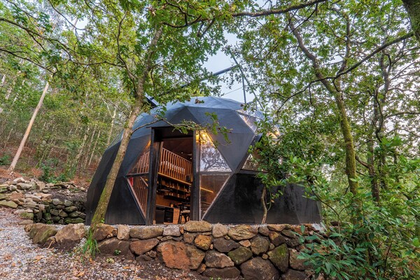 Incredible Geodesic Dome In A 100% Nature Estate - Boiro