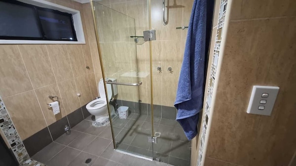 Welcome To My Granny Flat - Liverpool
