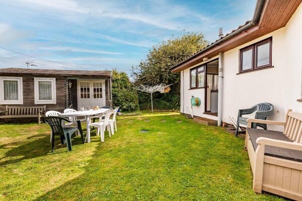 Host & Stay | Cransley - Winterton-on-Sea