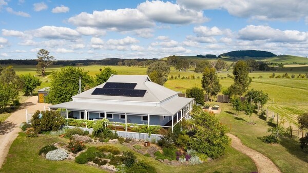Mafic House Amazing Views, Next To Mafic Winery - Guildford, Australia