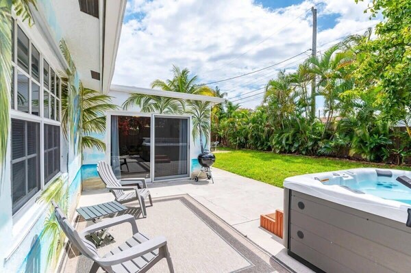 Ventur Tropical W  Hot Tub Close To Beach - Pompano Beach, FL