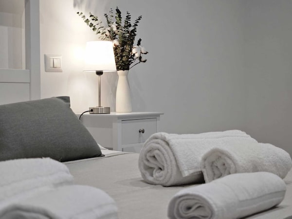 Guest House Il Ferroviere - Room 3 Bagno Esterno - Civitavecchia