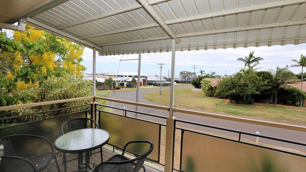 16 Badilla Street Innes Park - Elliott Heads